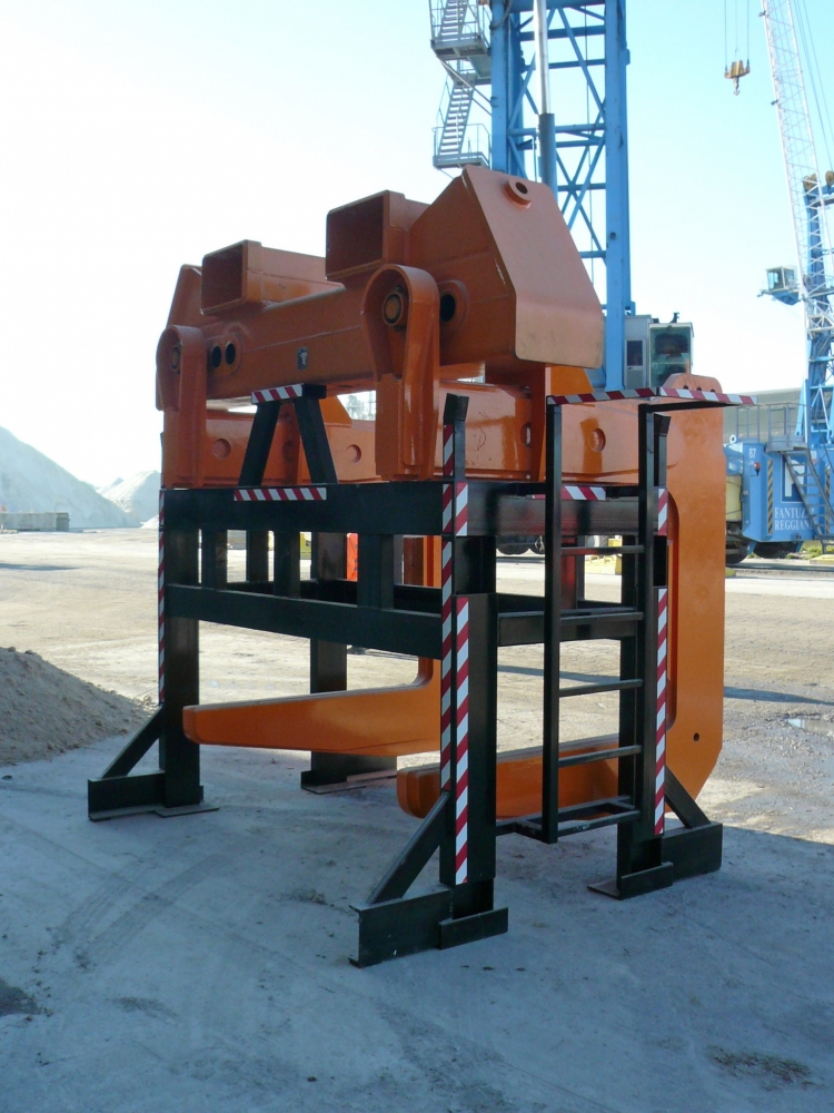 Coil Handling Equipment, AGV, Haspeltruck, Zwaarlast Transporter ...